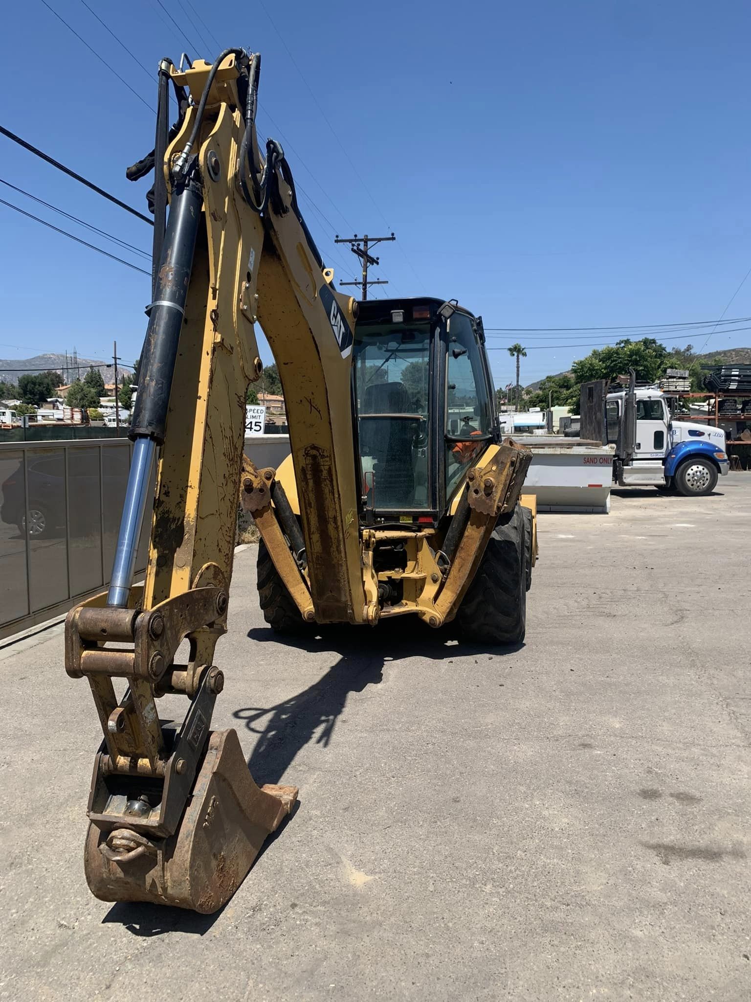 2008 CAT 430E Backhoe - Borneman Trucking, Inc.